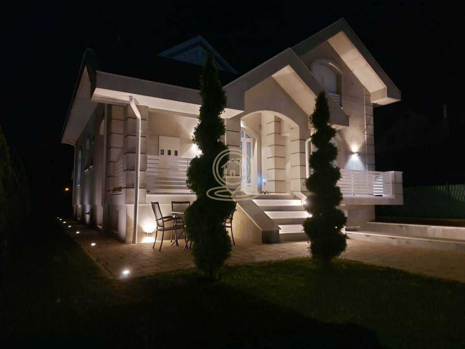 Kuća, Inđija | Prodaja · 380m² · 555.900€