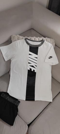Nike tee original majica XS/S 147/152