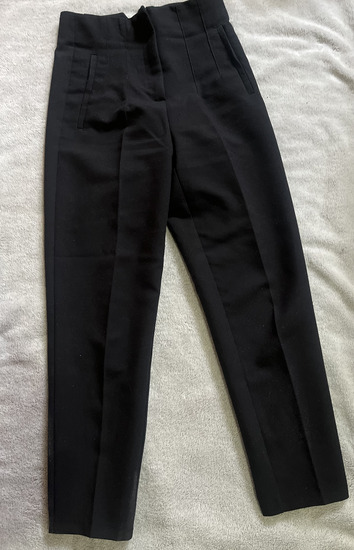 Pantalone visokog struka