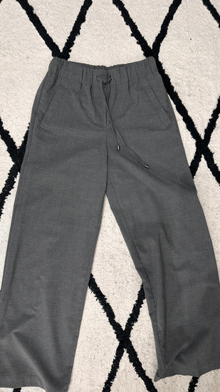 Zara pantalone