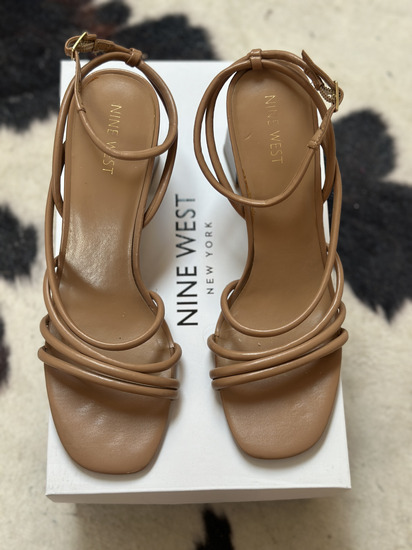 Nine west stikle