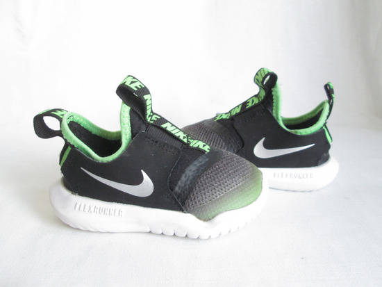 PATIKE "NIKE FLEX RUNNER" 21 KAO NOVE