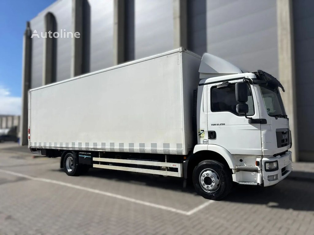 MAN TGM 12.250 (Rigid Box) - LHD (TR2) kamion furgon