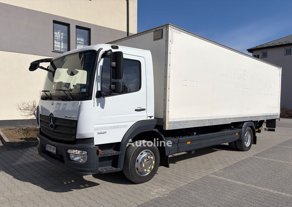 Mercedes-Benz Atego 1221 kamion furgon