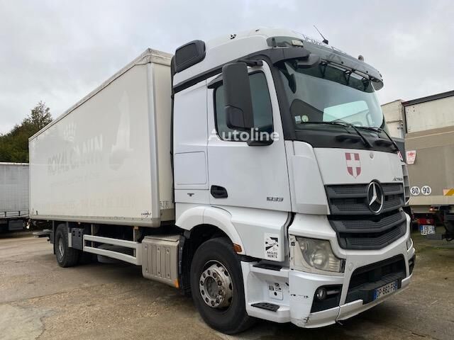 Mercedes-Benz Actros 1833 kamion furgon