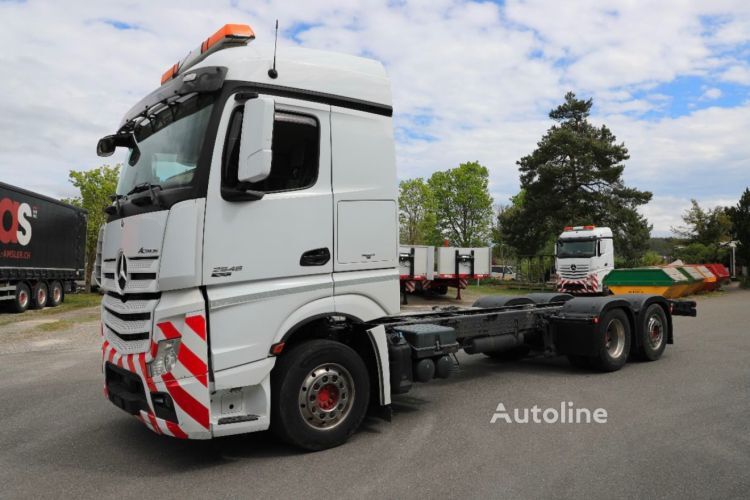 Mercedes-Benz Actros 2548 kamion šasija