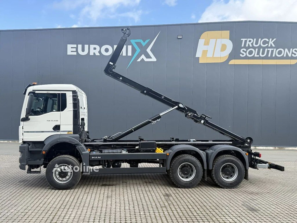 MAN TGS 33.440 MAN TGS 33.440 6x6 Euro6e Hyva - Hiab MultiLift kamion rol kiper