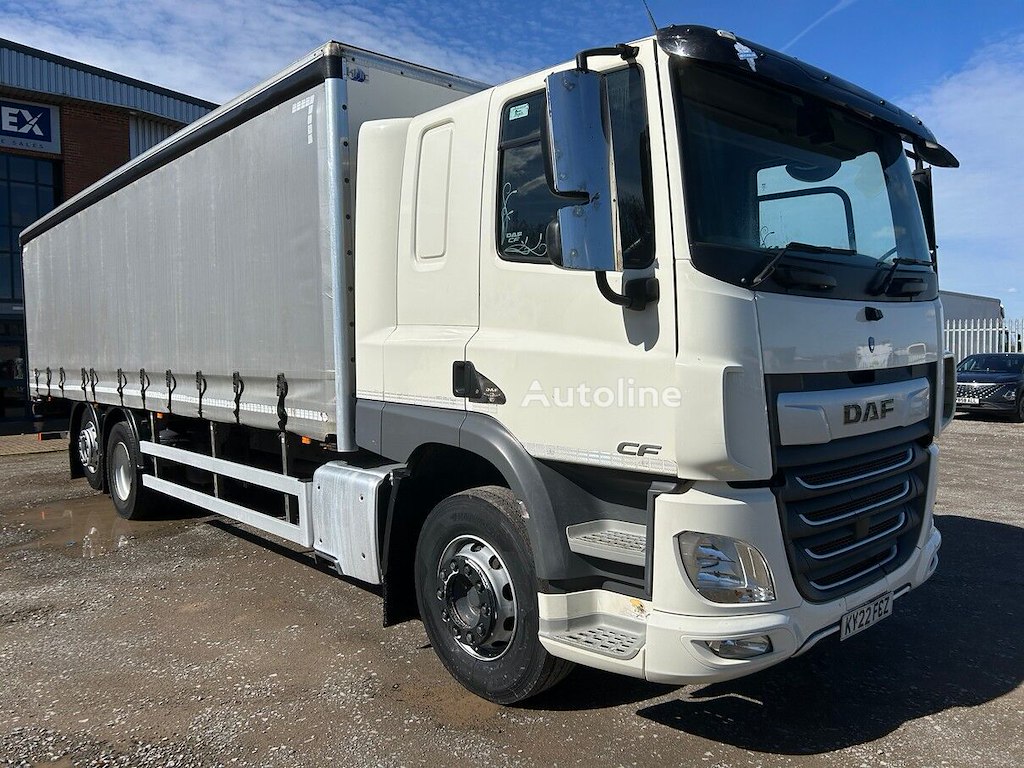 DAF CF370 FAN kamion sa klizna zavesa cerada