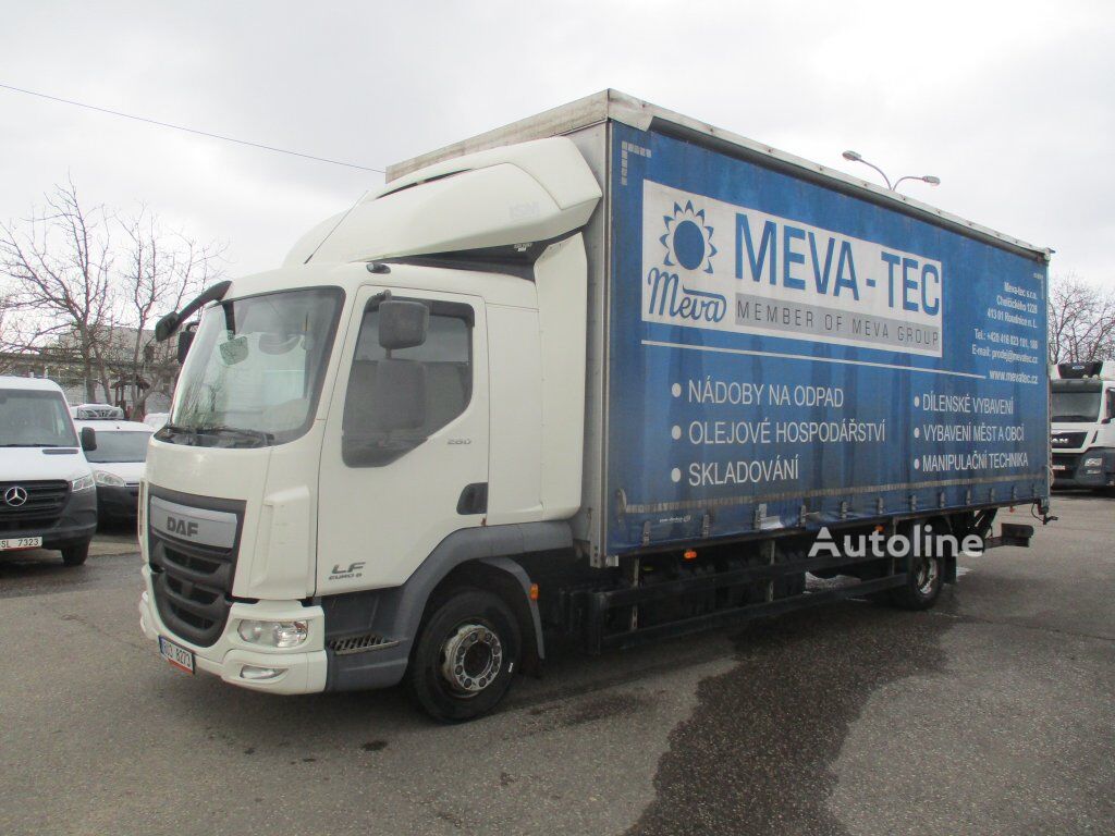 DAF LF 12.260 kamion sa klizna zavesa cerada