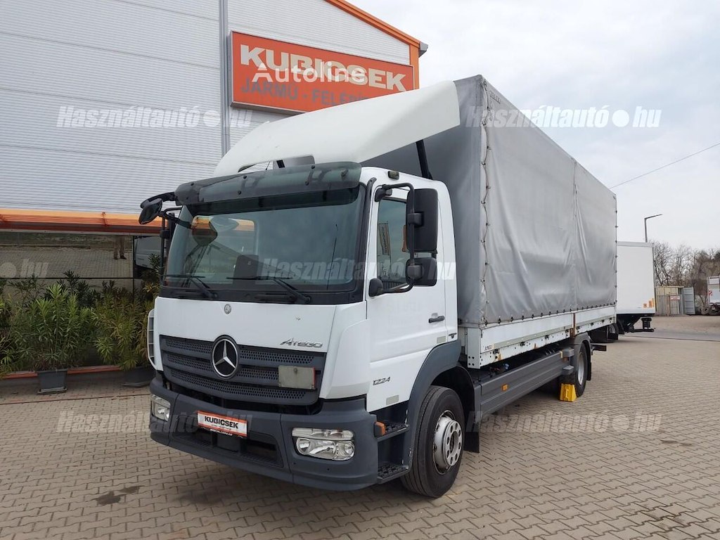 Mercedes-Benz ATEGO 1224 PONYVÁS-EMELŐHÁTFALAS 7.30 m kamion s ceradom