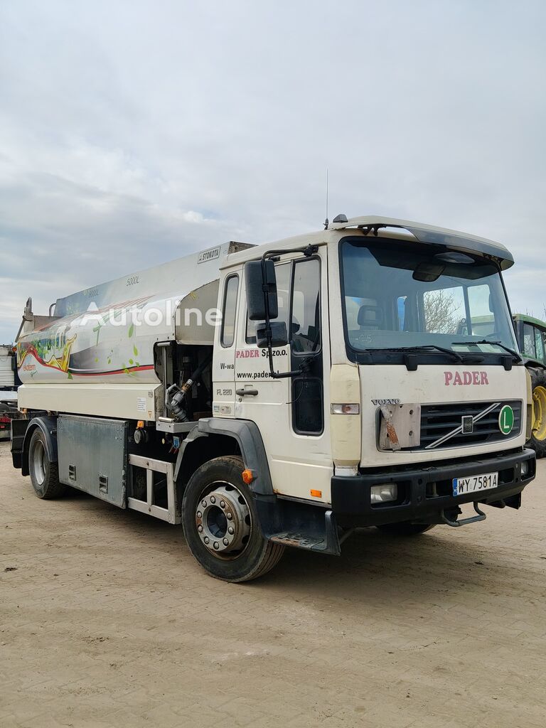 Volvo FL 220 autocisterna za gorivo