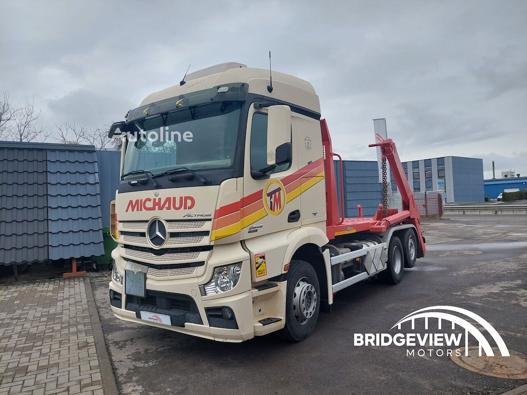 Mercedes-Benz Actros 2545 kamion autopodizač kontejnera