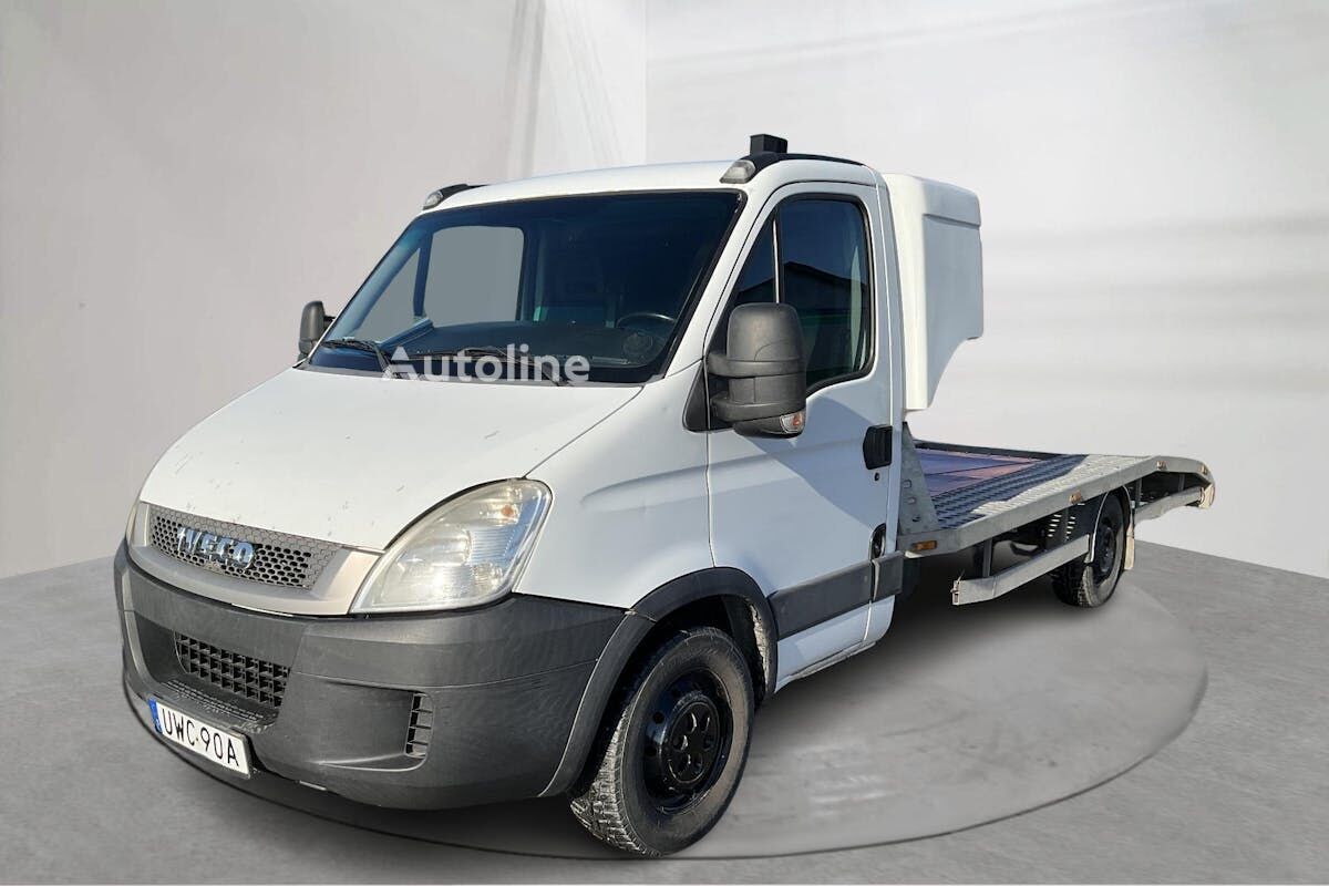 Prodaje se IVECO Daily šlep auto < 3.5t na aukciji
