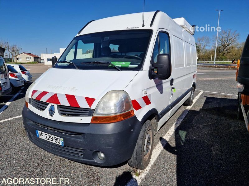 Prodaje se Renault Master minibus furgon na aukciji