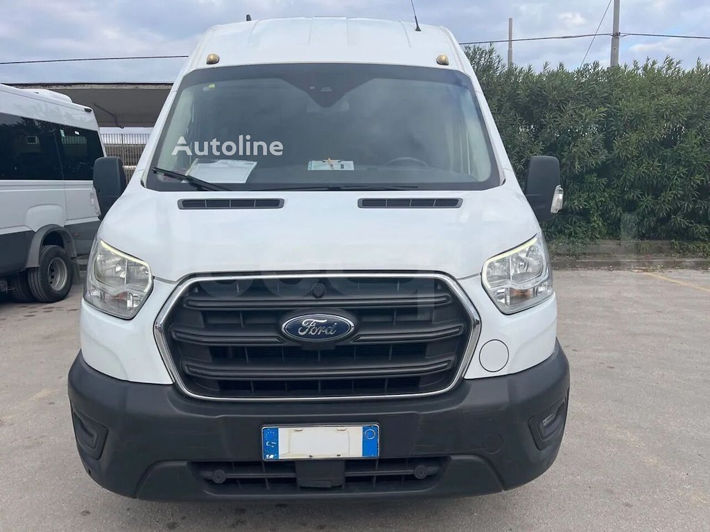 Prodaje se Ford Transit putnički minibus na aukciji
