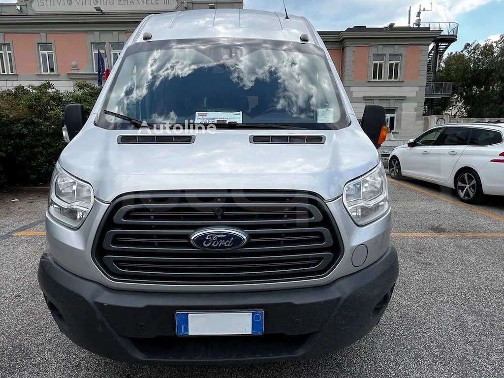 Prodaje se Ford Transit putnički minibus na aukciji