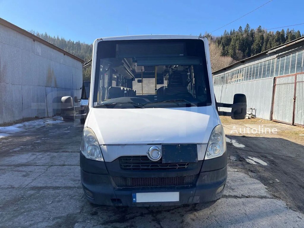 Kutsenits IC putnički minibus