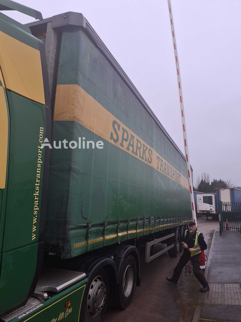 SDC TRAILERS LTD Trailer Curtainsider Fixed Roof Straight poluprikolica sa kliznom ceradom