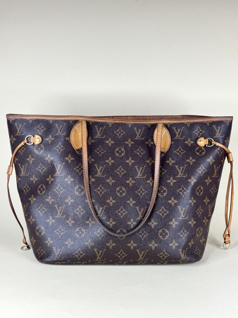 Louis Vuitton Monogram Canvas MM Neverfull Bag