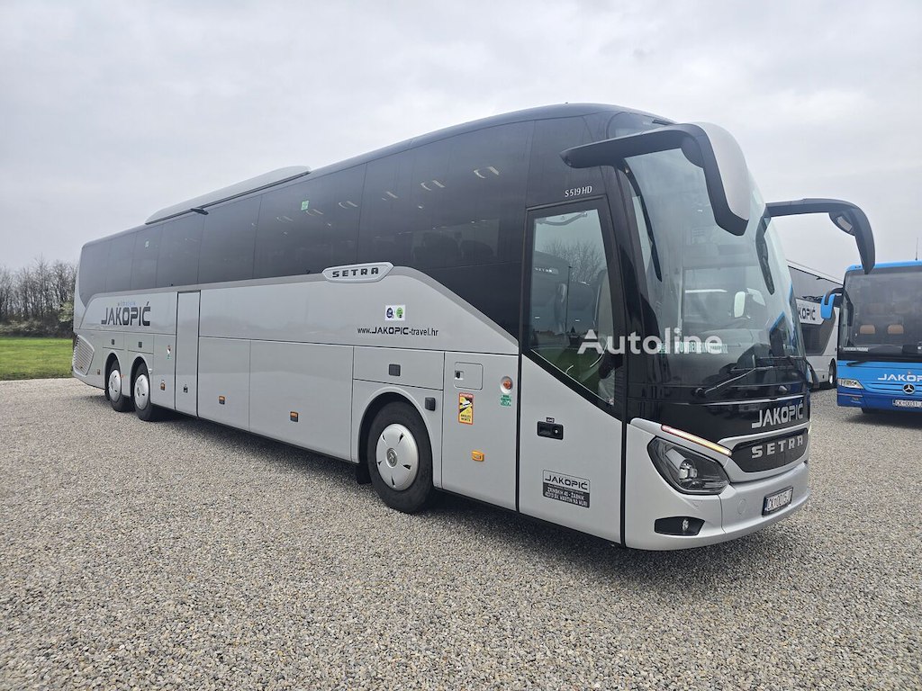 Setra S 519 HD / 350 kw / 65+2+1 turistički autobus