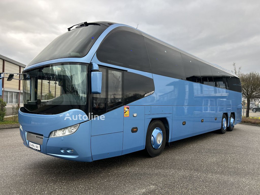 Neoplan Cityliner C turistički autobus