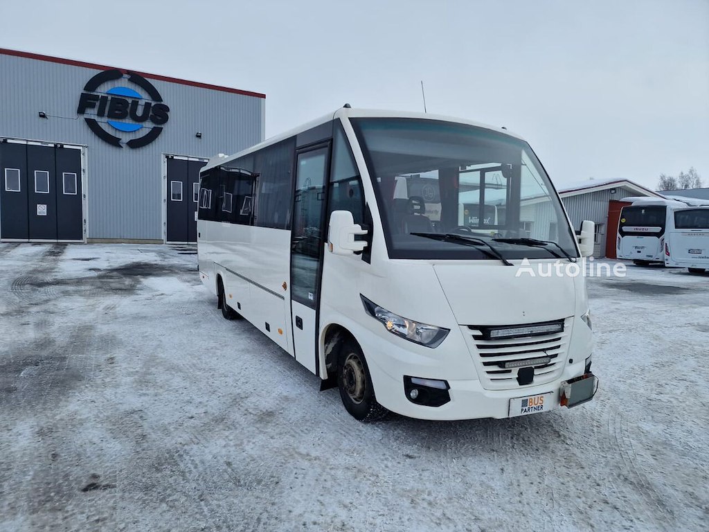 IVECO Rapido turistički autobus