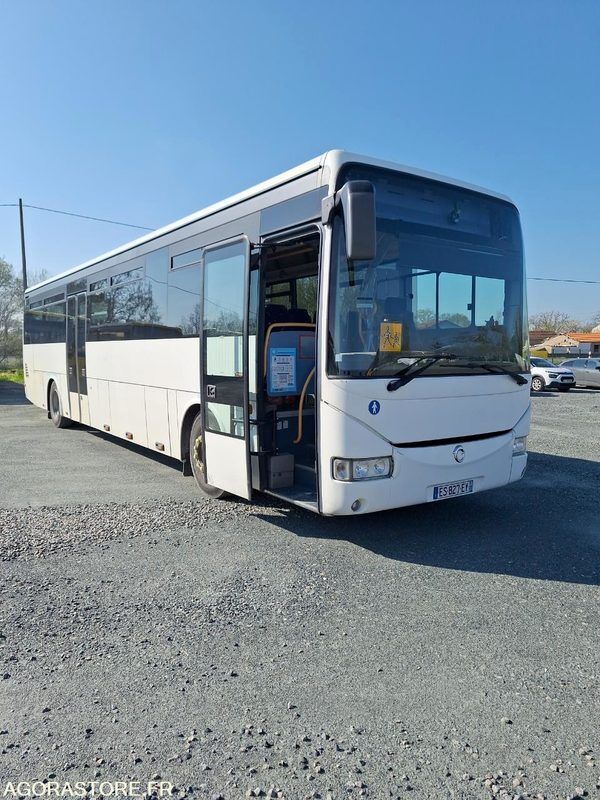 Prodaje se IVECO CROSSWAY prigradski autobus na aukciji