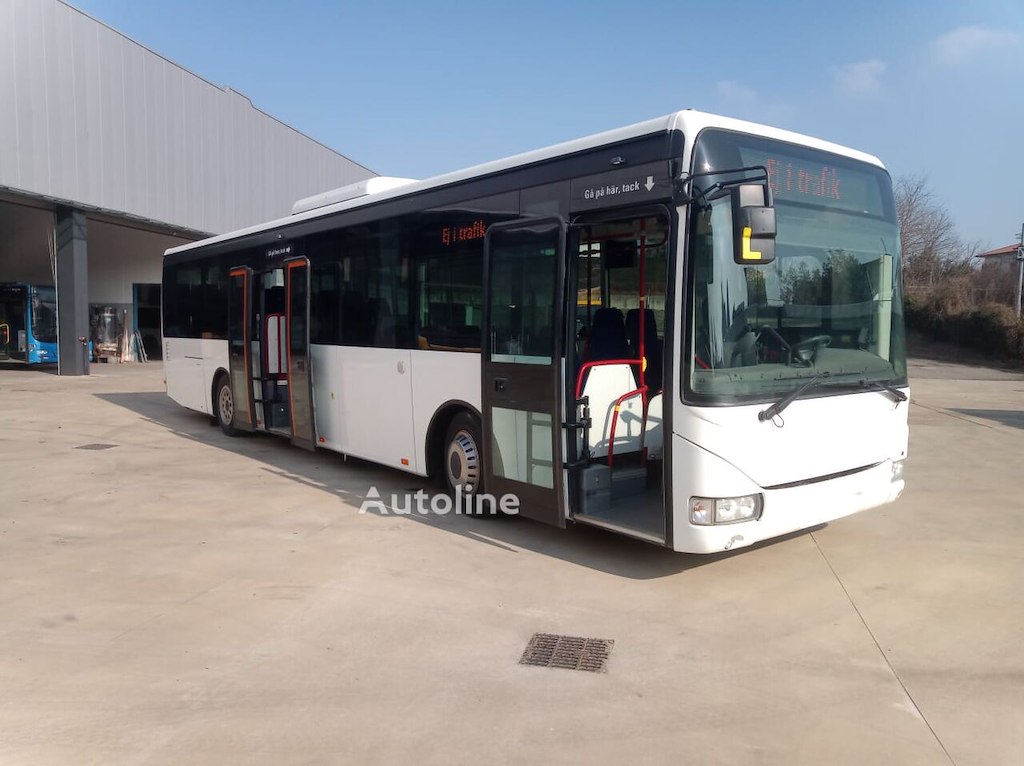IVECO Crossway Low Entry prigradski autobus