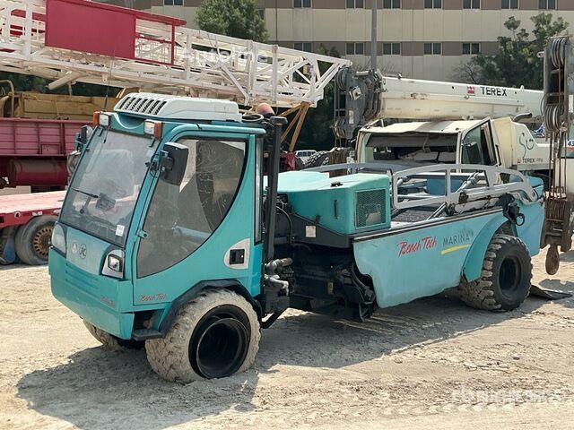 Prodaje se Kässbohrer Beach Tech Marina čistač plaže na aukciji