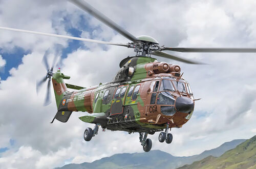 NEW! Italeri 91096 Eurocopter AS332 Super Puma