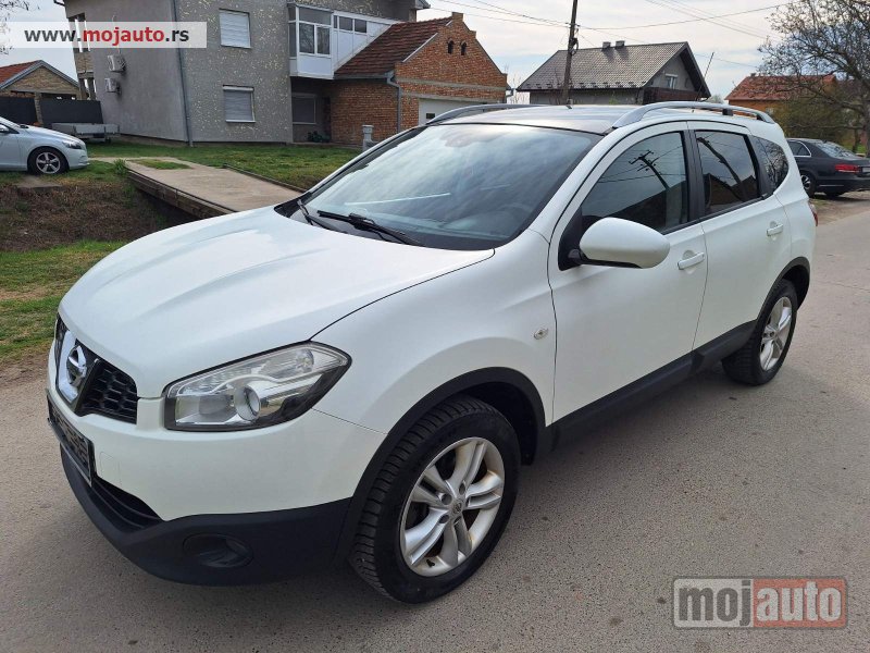 Nissan Qashqai+2 1.6 DCI,PANORAMA,7 SEDISTA,4X4