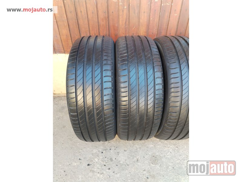 3573. Gume MICHELIN 16-ice, LETNJE 205/55, Šara 5,8 mm