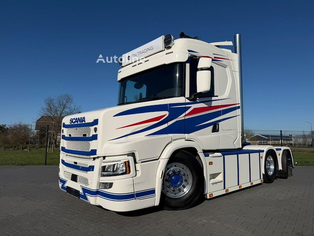 Scania T650 V8, TUFT TORPEDO, OPEN EXHAUST, STEERING TAG AXLE, FULL AIR tegljač