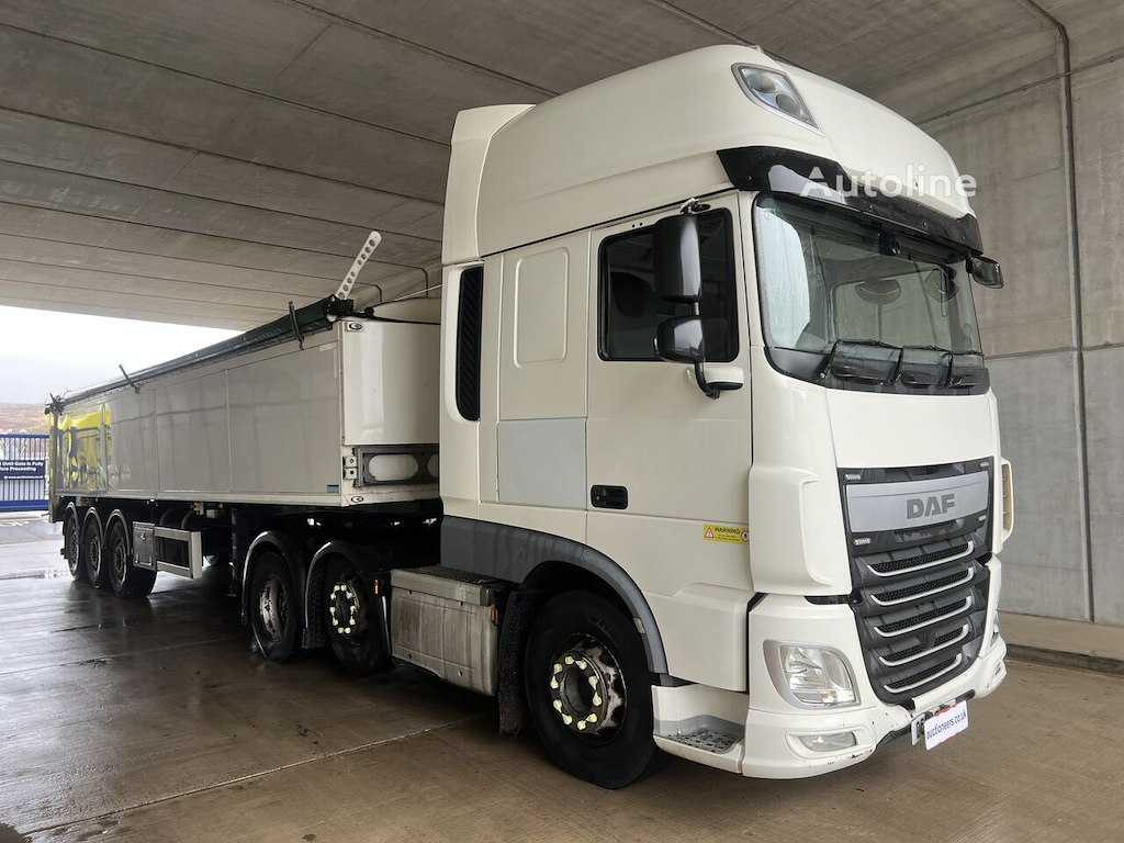 DAF XF480 FTG 6x2 AUTO 44TON SLEEPER CAB TRACTOR UNIT tegljač + poluprikolica sa pokretnim podom