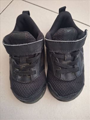 Patike Nike 22 gaziste 12 cm