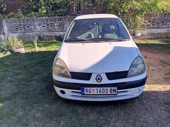 Renault Clio 2 delovi
