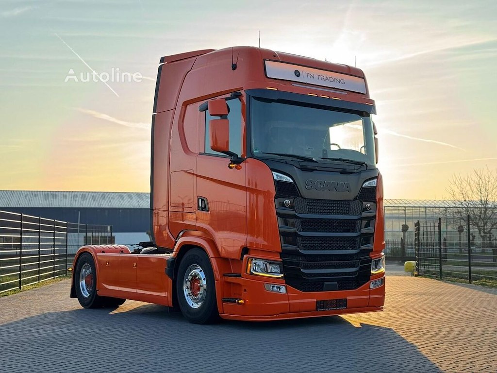 Scania S660 FULL AIR, ALCOA, PTO/HYDRAULICS, LEATHER SEATS, 30,000 KM! tegljač