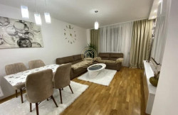 Luksuzan trosoban stan 66 m² – novogradnja, kompletno namešten