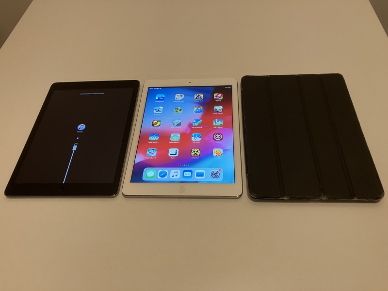 iPad Air 64GB + iPad Air 16GB + MASKA + Nov Kabel!