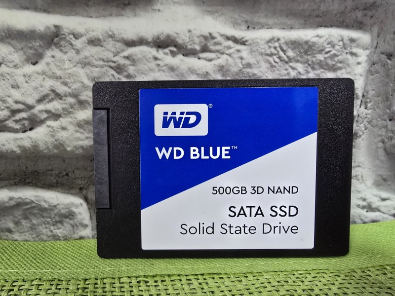 WD BLUE 500GB SSD-2.5-TOP