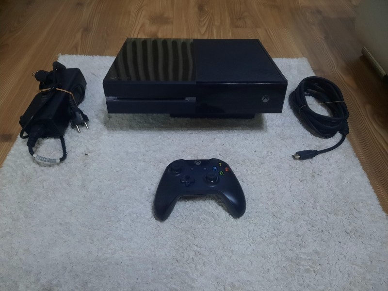 Xbox One 500gb komplet