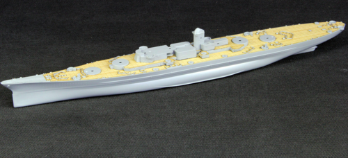 Artwox AW20171 U.S. Navy Battleship Montana BB-67
