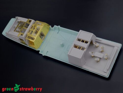 Green Strawberry FP22 Danube Class - DS9 version