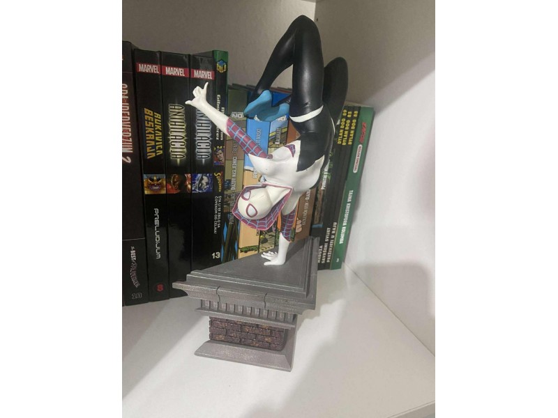 Diamond select Gallery Marvels Spider Gwen