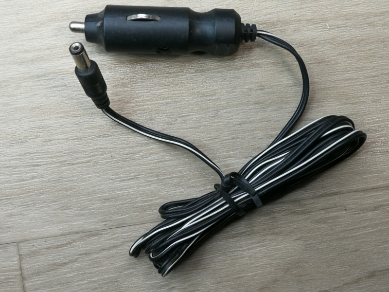 Auto adapter - 12V