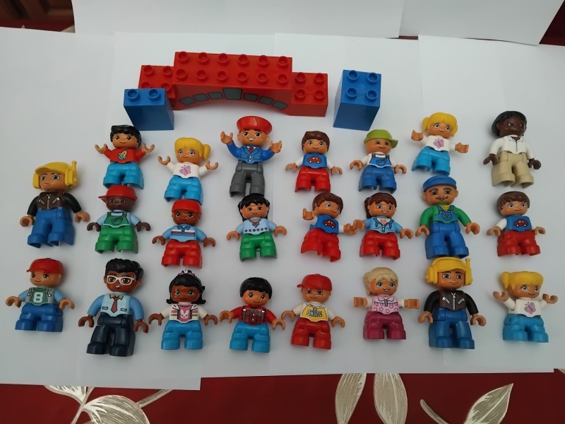 Lego Duplo Minifigurice i Kocke