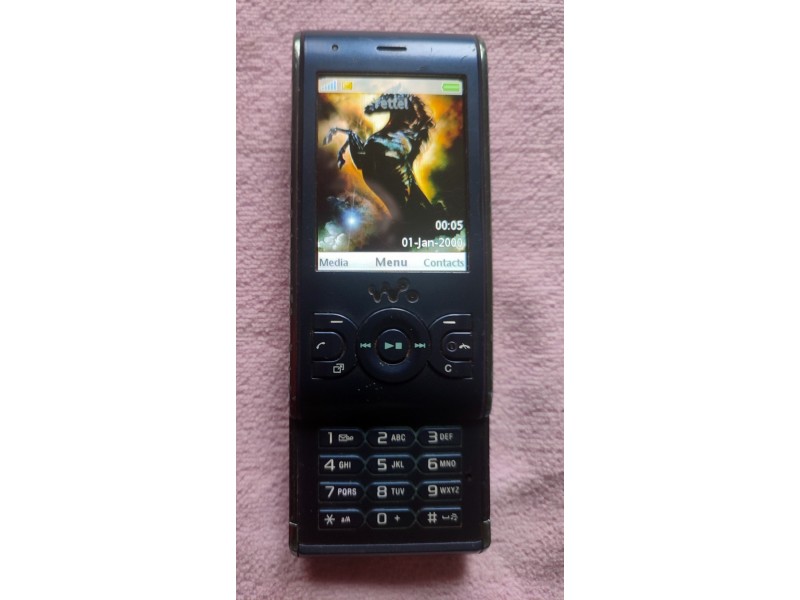 Sony Ericsson W595(procitaj opis ,vazno je)