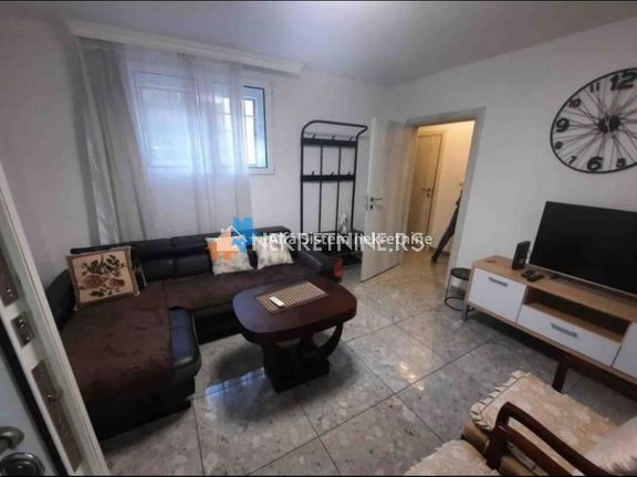 Stari grad, Kosančićev venac, 3.0 stan, 70m2, 700 EUR, ID 36842
