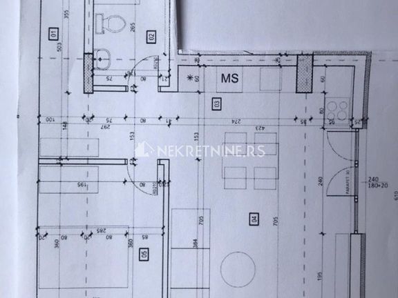 NOVOGRADNJA, uskoro useljiv sa pogledom na Tisu