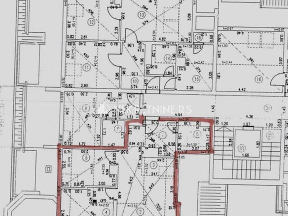 Na prodaju dvoiposoban stan u Novom Sadu, odlična lokacija u urbanom i traženom delu grada